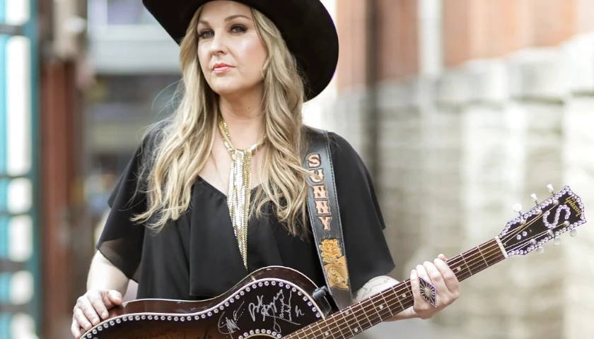 Music Spotlight: Sunny Sweeney - Tennessee Star