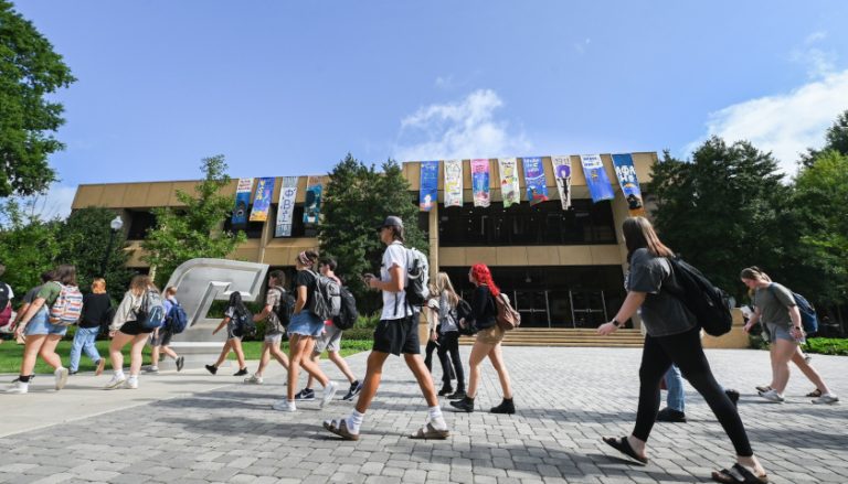 Turning Point USA Chapter Approved by University of Tennessee at ...