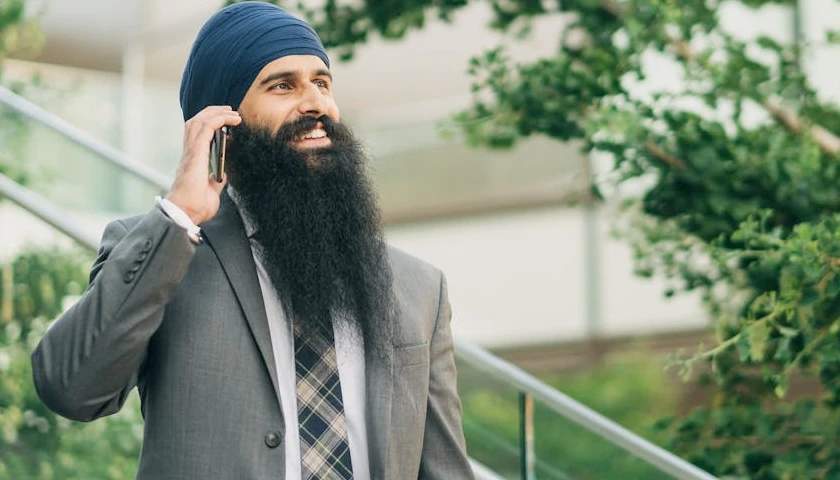 Foreigners Scheme to Keep Their H-1Bs as Trump Admin Throttles Cheap ...