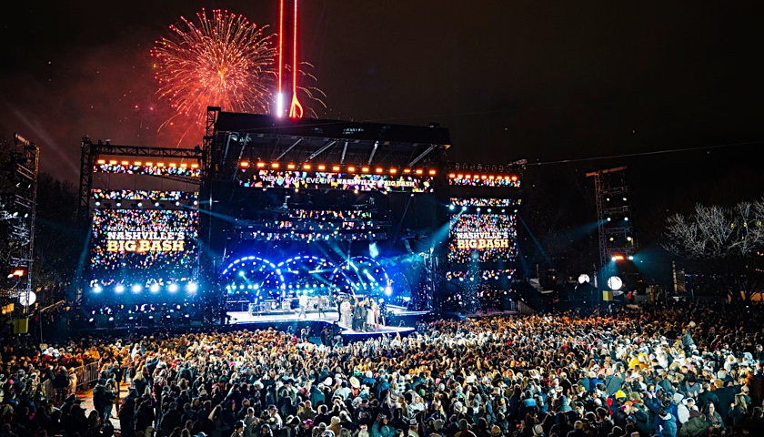 Nashville’s New Year’s Eve Event to Feature Lainey Wilson, Jason Aldean ...
